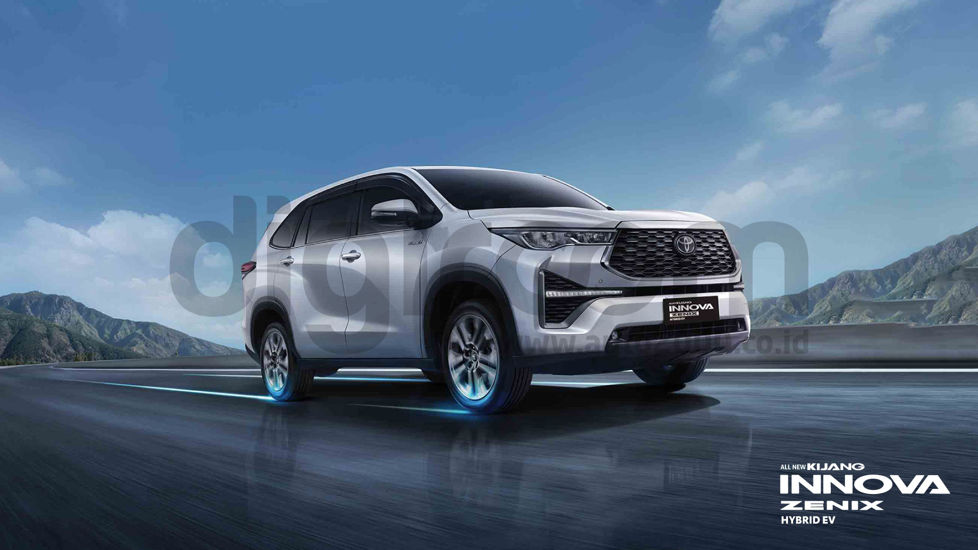 Review Lengkap Innova Zenix Hybrid Tipe Tertinggi | Auto 2000